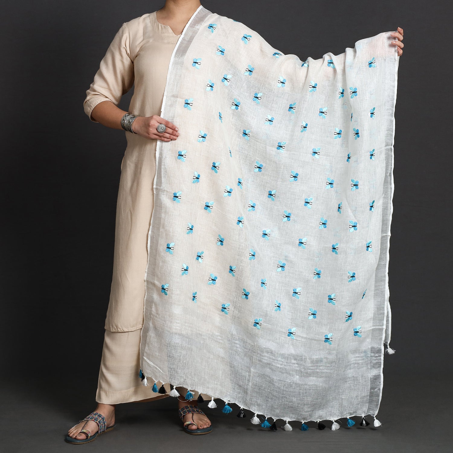 pure linen hand embroidery dupatta with tassels pure linen hand ...