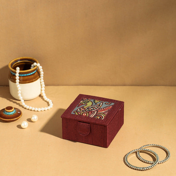 Bangle Box - Buy Beautiful Bangle Cases Online in India - iTokri आई.टोकरी