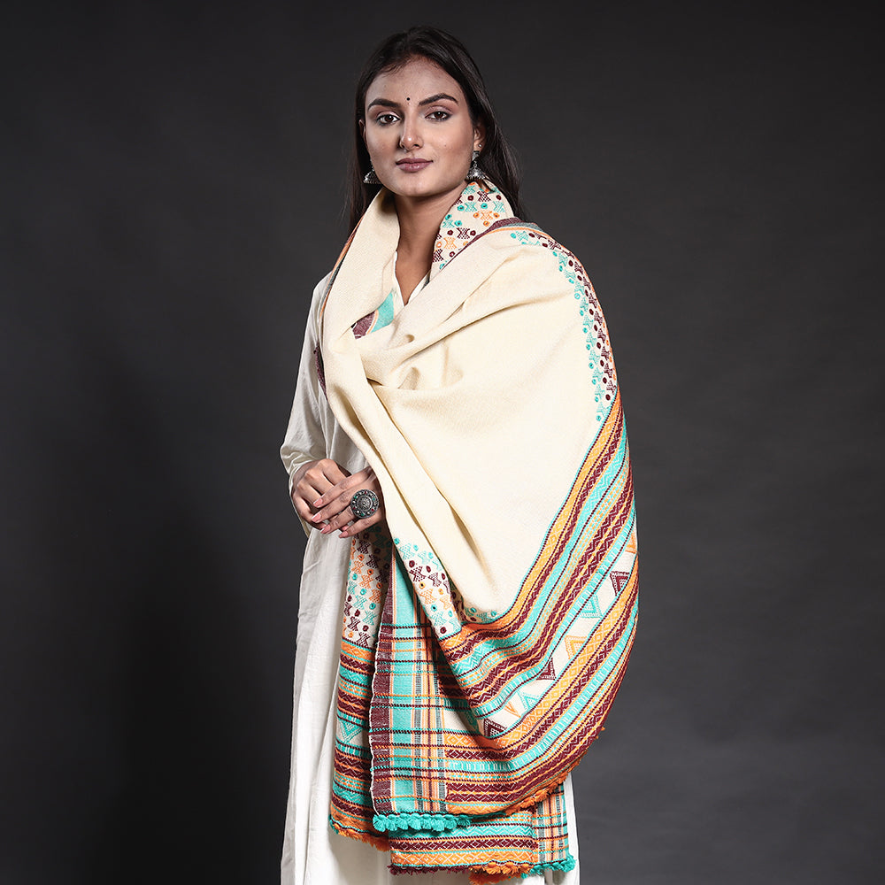 Buy Kutch Bhujodi Weaving Handwoven Mirror Work Pure Wool Shawl Online ...